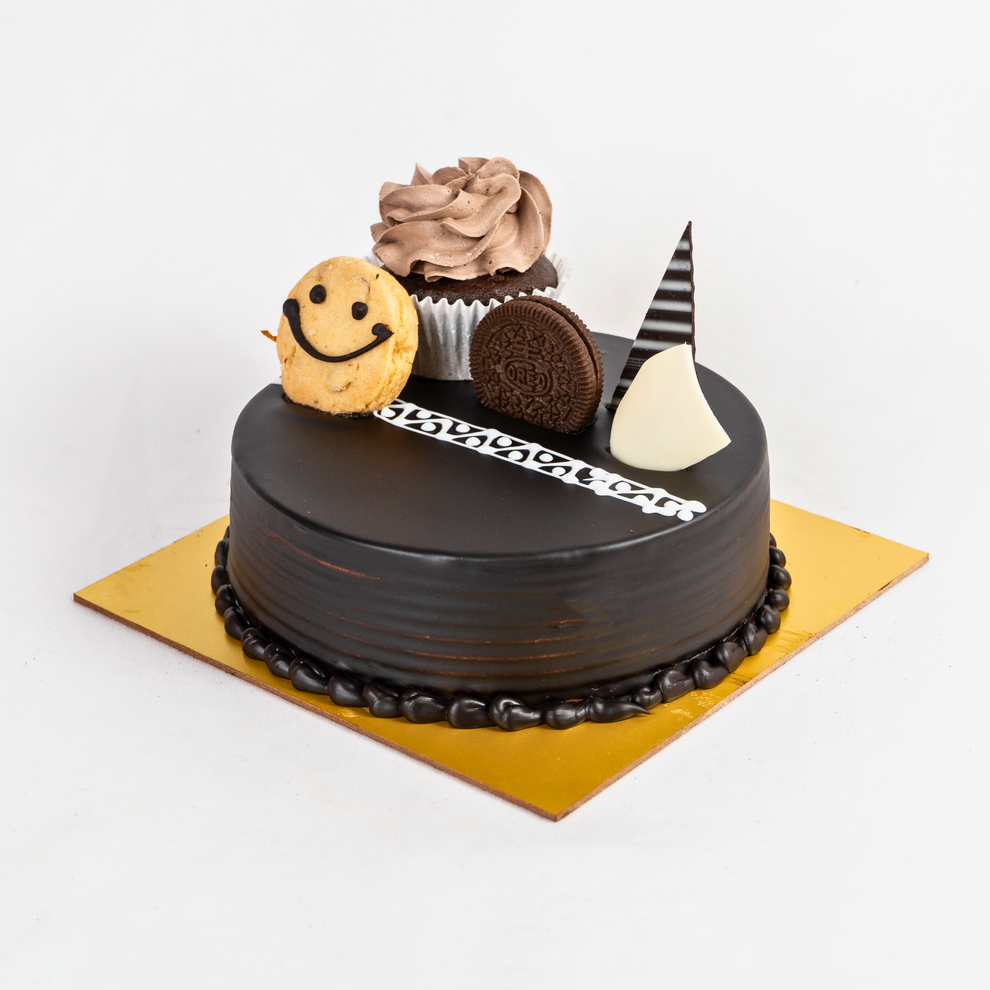 Chocolate Butternut Crunch Cake